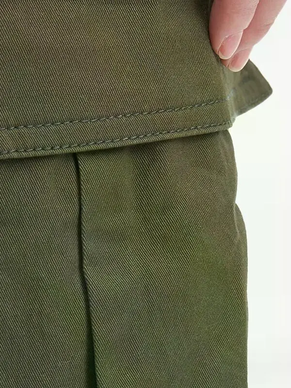 FINGERCROXX Cargo-pocket Cuffed Trousers