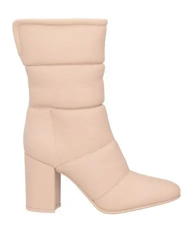 GIANVITO ROSSI Padded Leather Ankle Boots - Light Pink