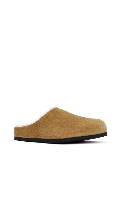 COMMON PROJECTS Shearling Clog - Tan