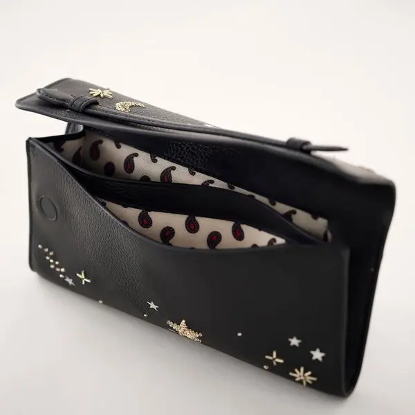 VERA BRADLEY Verbena Clutch