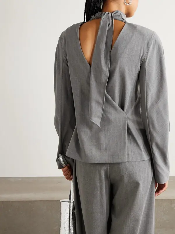Jacquemus La Blouse Chale Wool-blend Crepe Blouse - Gray