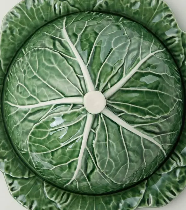 BORDALLO PINHEIRO Cabbage Earthenware Cheese Tray