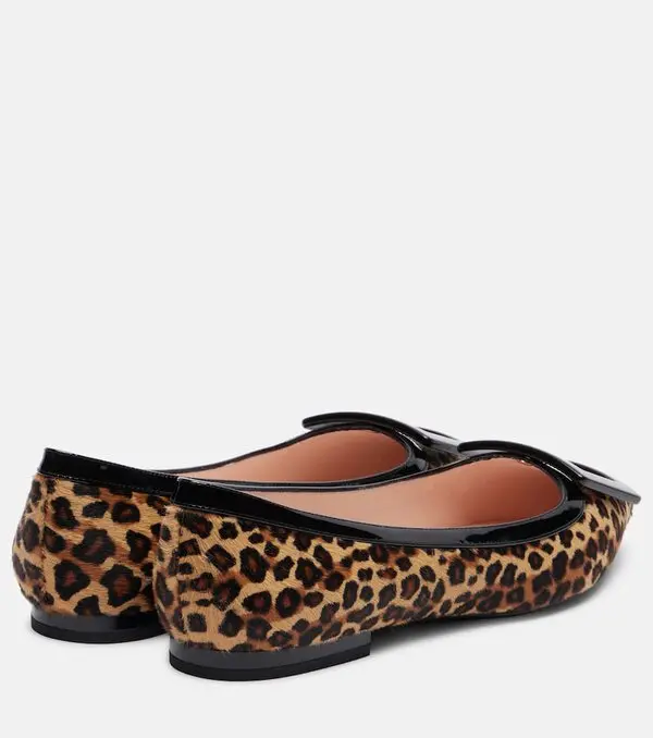 ROGER VIVIER Gommette Ball Calf Hair Ballet Flats - Black