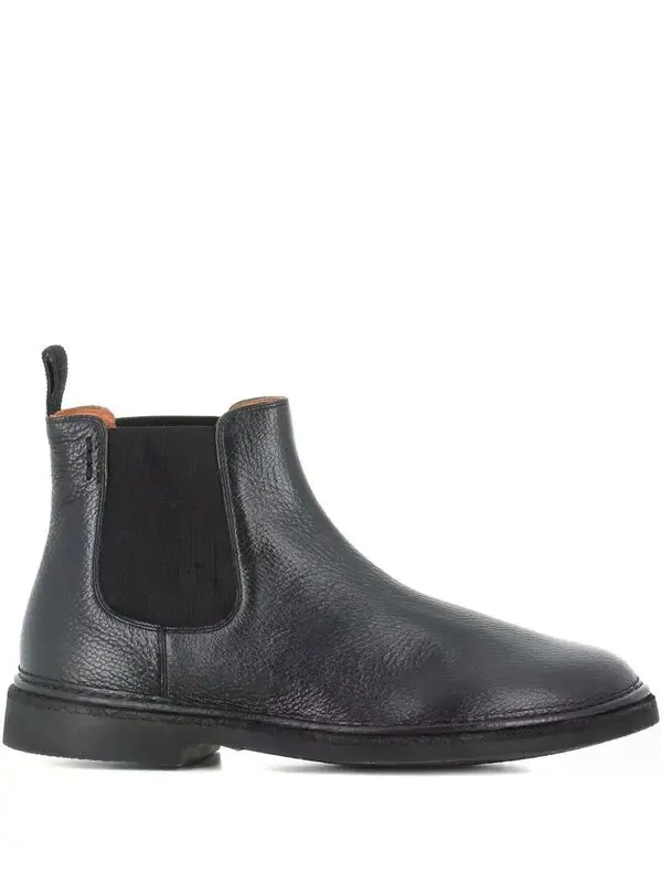 ALEXANDER HOTTO Leather Chelsea Boots