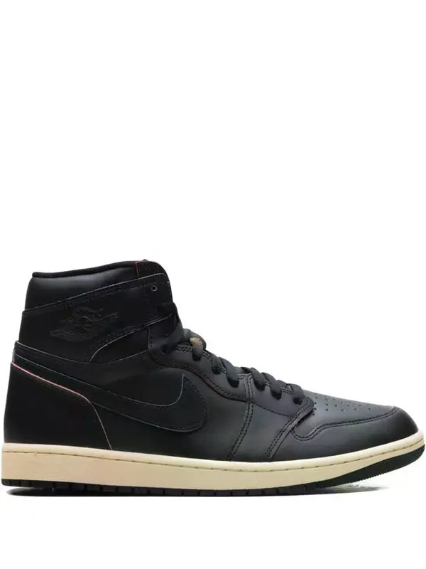 JORDAN Air 1 Retro High-top Sneakers - Black