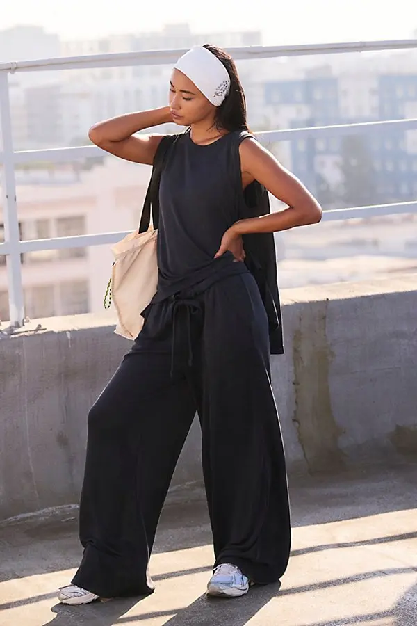 Free People Momentum Set - Black