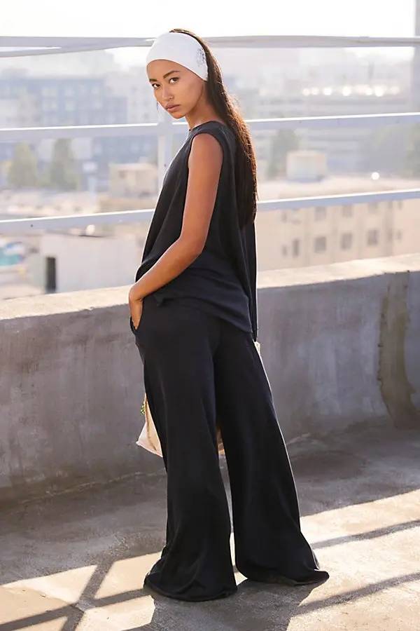 Free People Momentum Set - Black