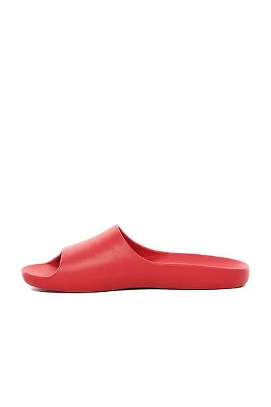 THE ROW Ama Slide - Laquer Red