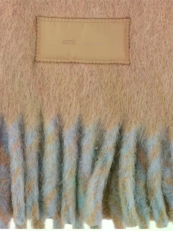 AMI Paris Fringed Logo-patch Scarf