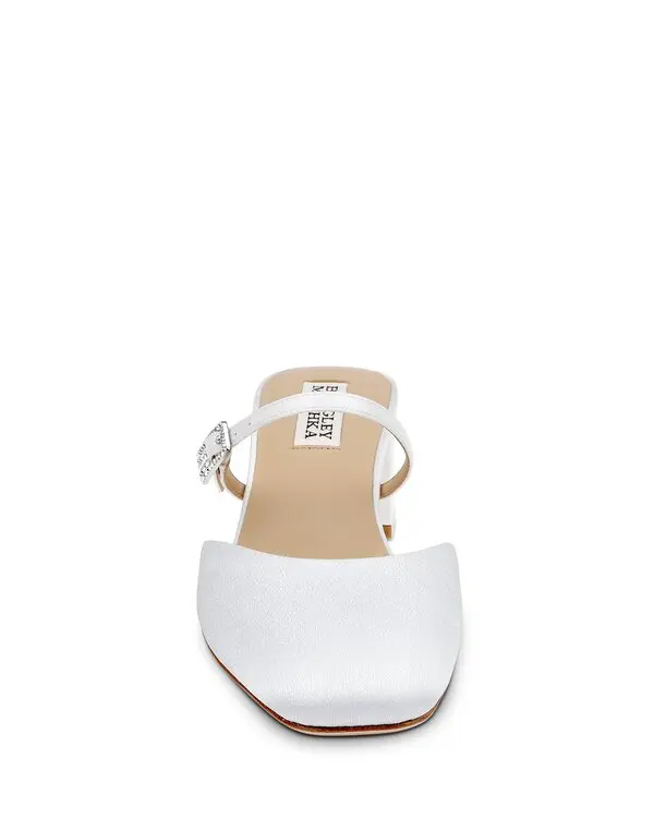 Badgley Mischka Valarie Pumps - White Crepe