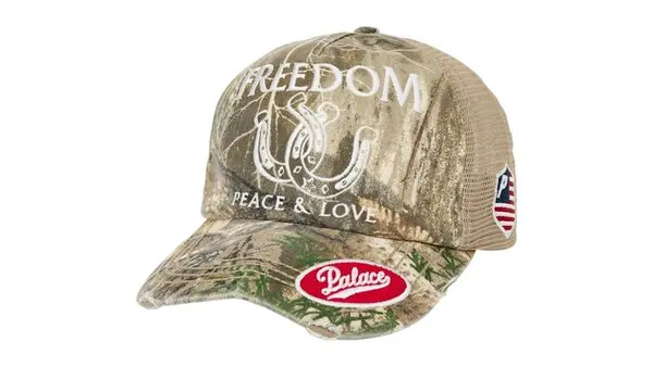 PALACE Freedom Trucker - Realtree Edge