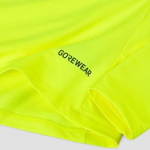 GOREWEAR Everyday Mid Quarter-zip Top - Neon Yellow