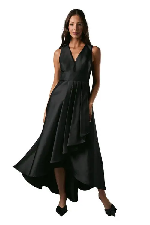 Coast Petite Plunge Waterfall Maxi Dress - Black