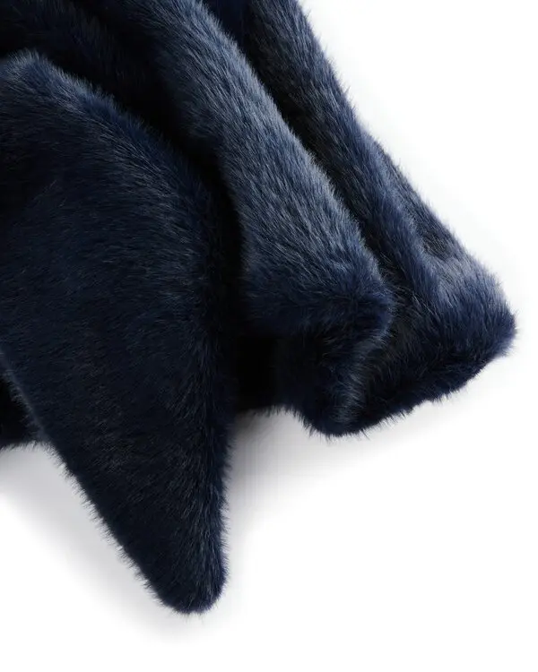 Herno Faux Fur Triangle Foulard