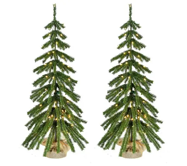 FRASER HILL FARM 4 Ft. Downswept Farmhouse Firchristmas Tree - One-color