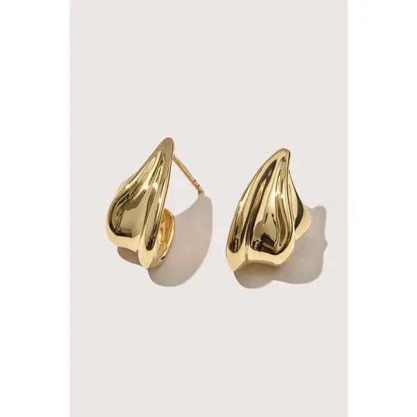 OTIUMBERG 14kt Gold Vermeil Wave Stud Earrings - Yellow Toned Gold