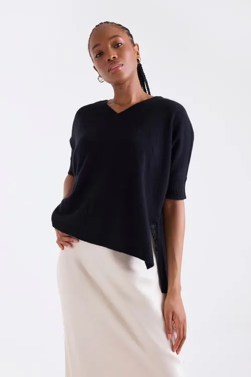1982 Venetia Vee V-neck Cashmere Sweater - Black