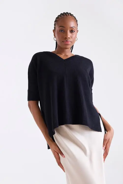 1982 Venetia Vee V-neck Cashmere Sweater - Black