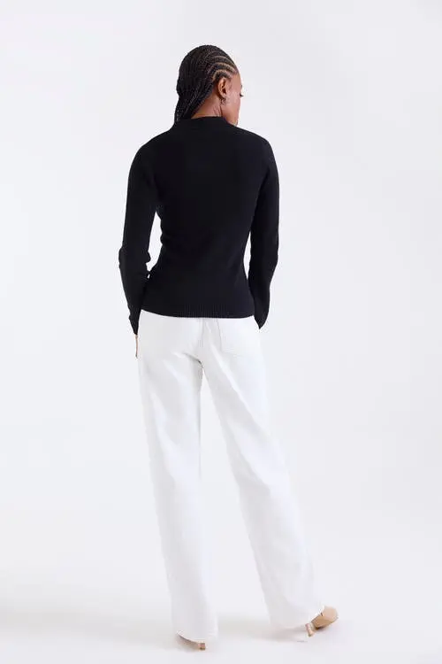 1982 Amaya Button 100% Cashmere Polo Top - Black
