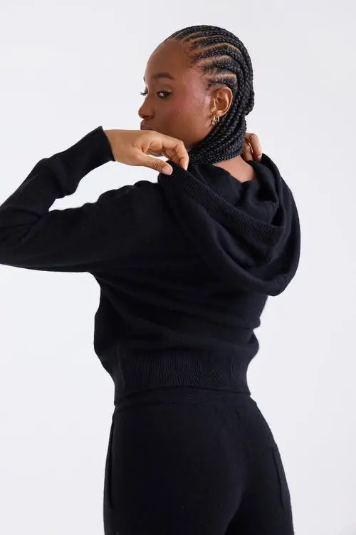 1982 Lavinia Crop Cashmere Hooded Sweater - Black