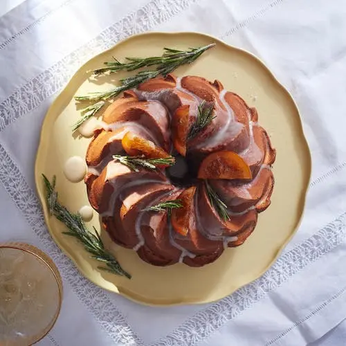 EMILE HENRY Madeleine Round Cake Dish - Vanilla