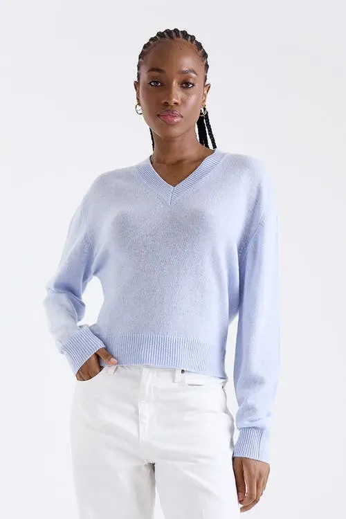 1982 100% Cashmere V-neck Sweater - Azure