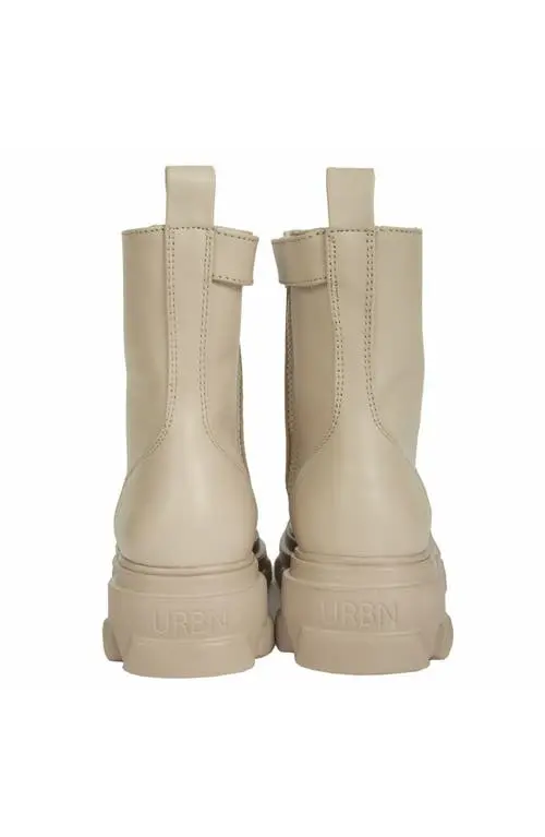 URBNKICKS Leather Sand Boots