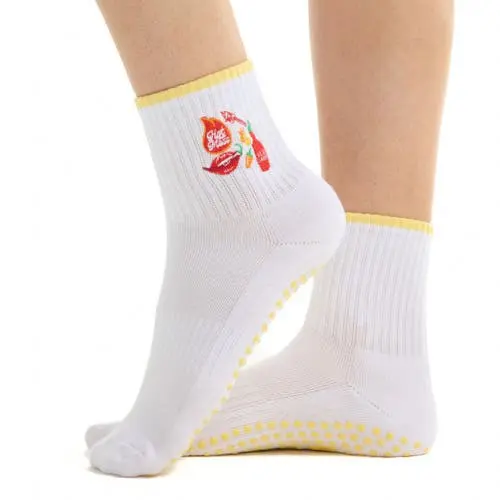 SOULS. Flamin' Ankle Grip Socks - White