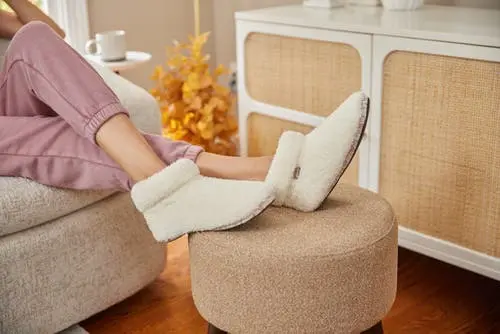 FEELGOODZ Cloud Slipper Indoor Booties - Hickory