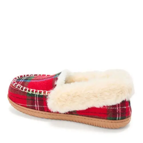 DEARFOAMS Ryland Cabin Moccasin Slipper - Red Plaid