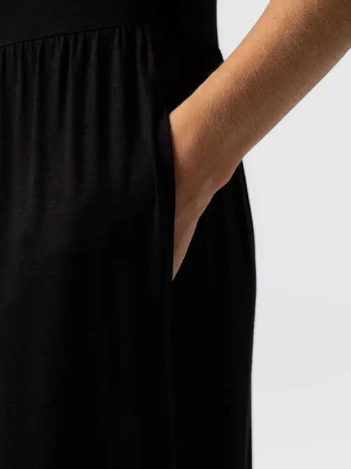 SAINT + SOFIA Tiered Sleeveless Maxi Dress
