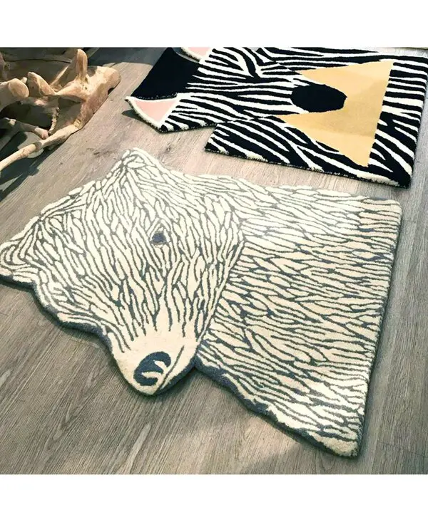 EO PLAY Bear Rug