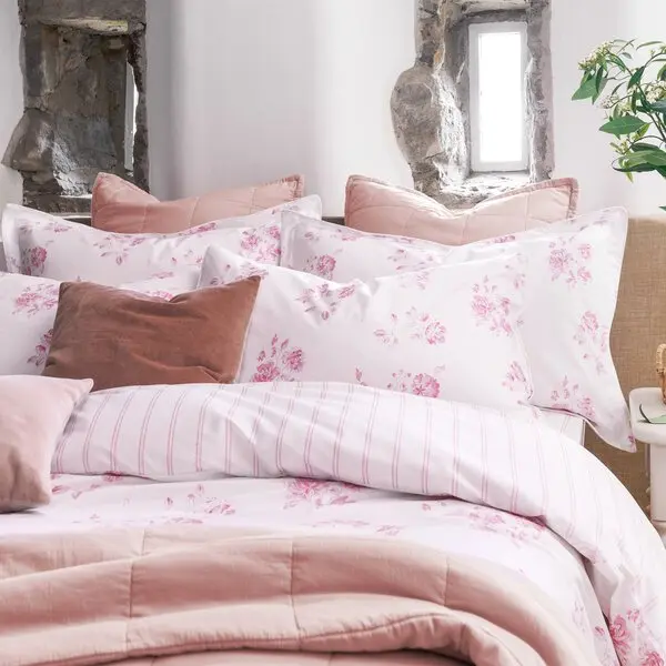 CHRISTY Roses Duvet Cover Set, Full Queen