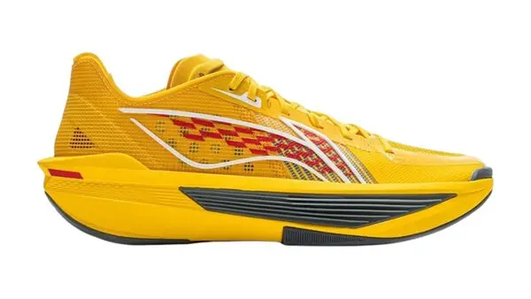 LI-NING Ultra Light Sneakers