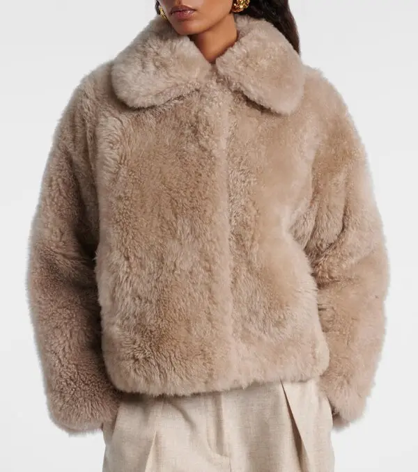 YVES SALOMON Shearling Jacket - Beige