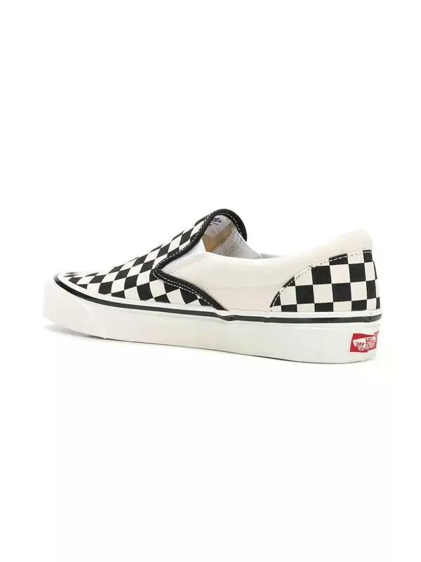 VANS Checkerboard Slip-on Sneakers - Black