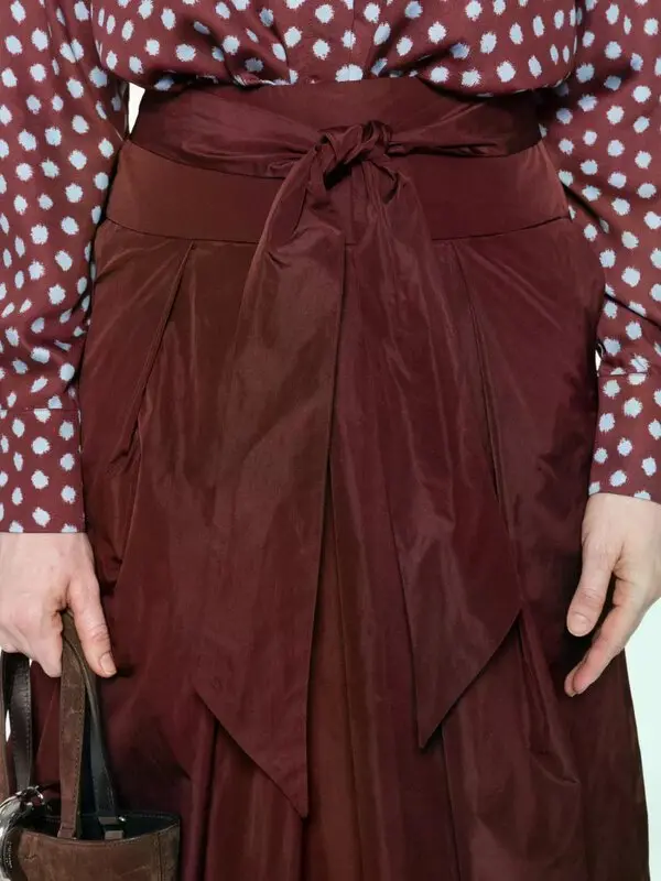 NIU Camelia Pleated Midi Skirt With Belt