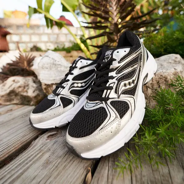 Saucony Ride Millennium Athletic Shoe