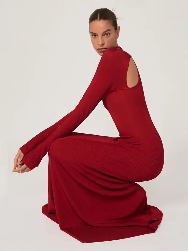 Reiss Vivienne Petite Cut-Out Knitted Maxi Dress - Red - 50% Off |  Editorialist
