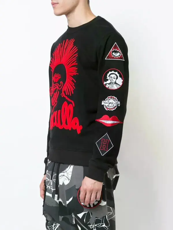 HACULLA. Patch Print Sweatshirt