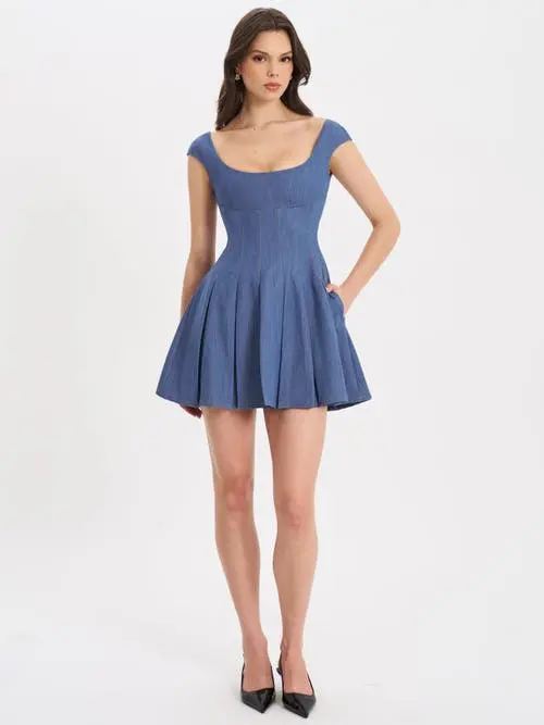 MISS CIRCLE Sada Pleated Denim Mini Dress