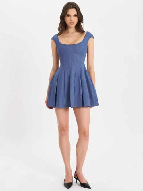 MISS CIRCLE Sada Pleated Denim Mini Dress