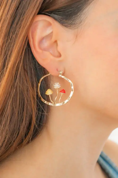 MINT & LILY Mushroom Hoop Earrings - Goldone