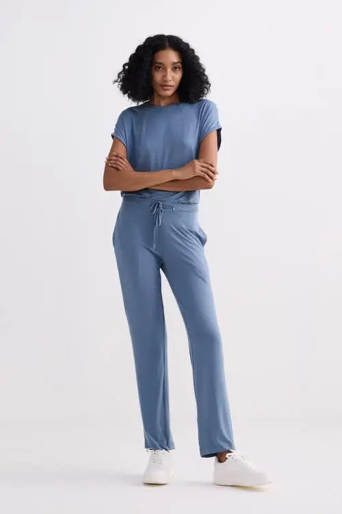 REISTOR Relaxed Everyday Modal Tee - Blue