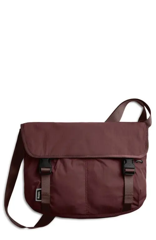 Bellroy Cinch Messenger Bag - Burgundy