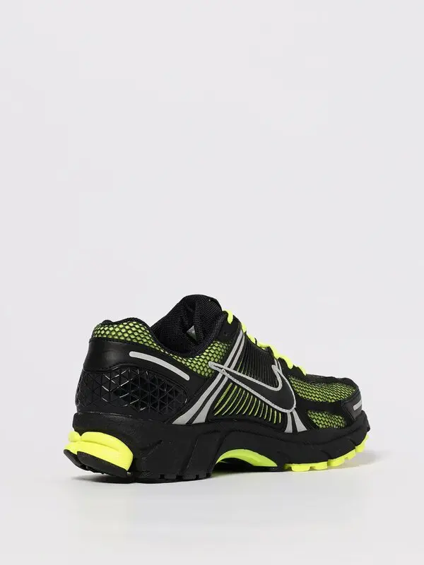 Nike Athletic Sneakers - Fa01