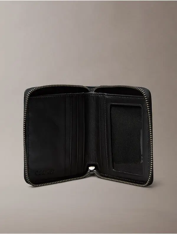 Calvin Klein Leather Zip Bifold Wallet