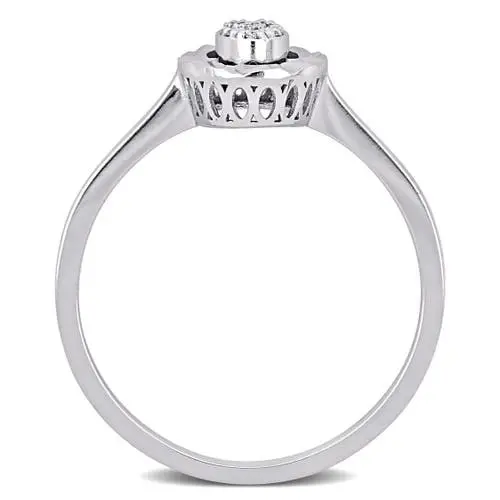JULIANNA B. Diamond Oval-shape Cluster Ring
