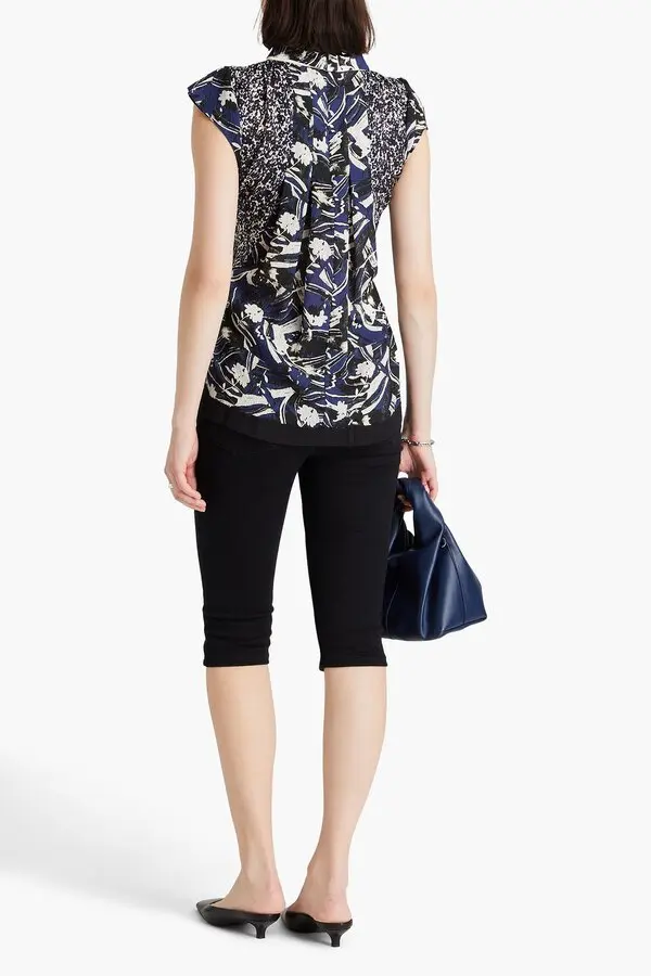 3.1 Phillip Lim Pleated Printed Silk-seersucker Blouse