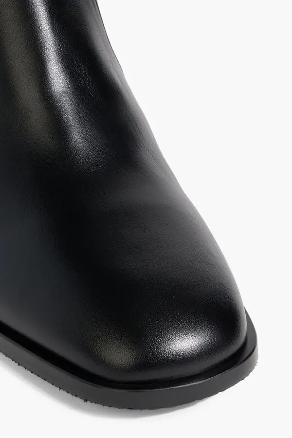 STUART WEITZMAN Nola Leather Ankle Boots - Black